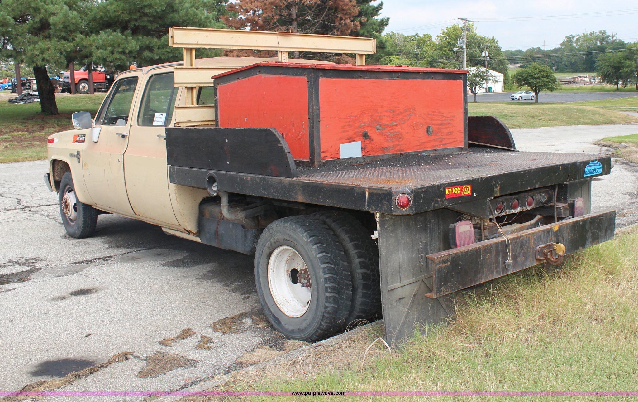 1985 Chevrolet Custom Deluxe 30 flatbed truck in Topeka, KS | Item ...