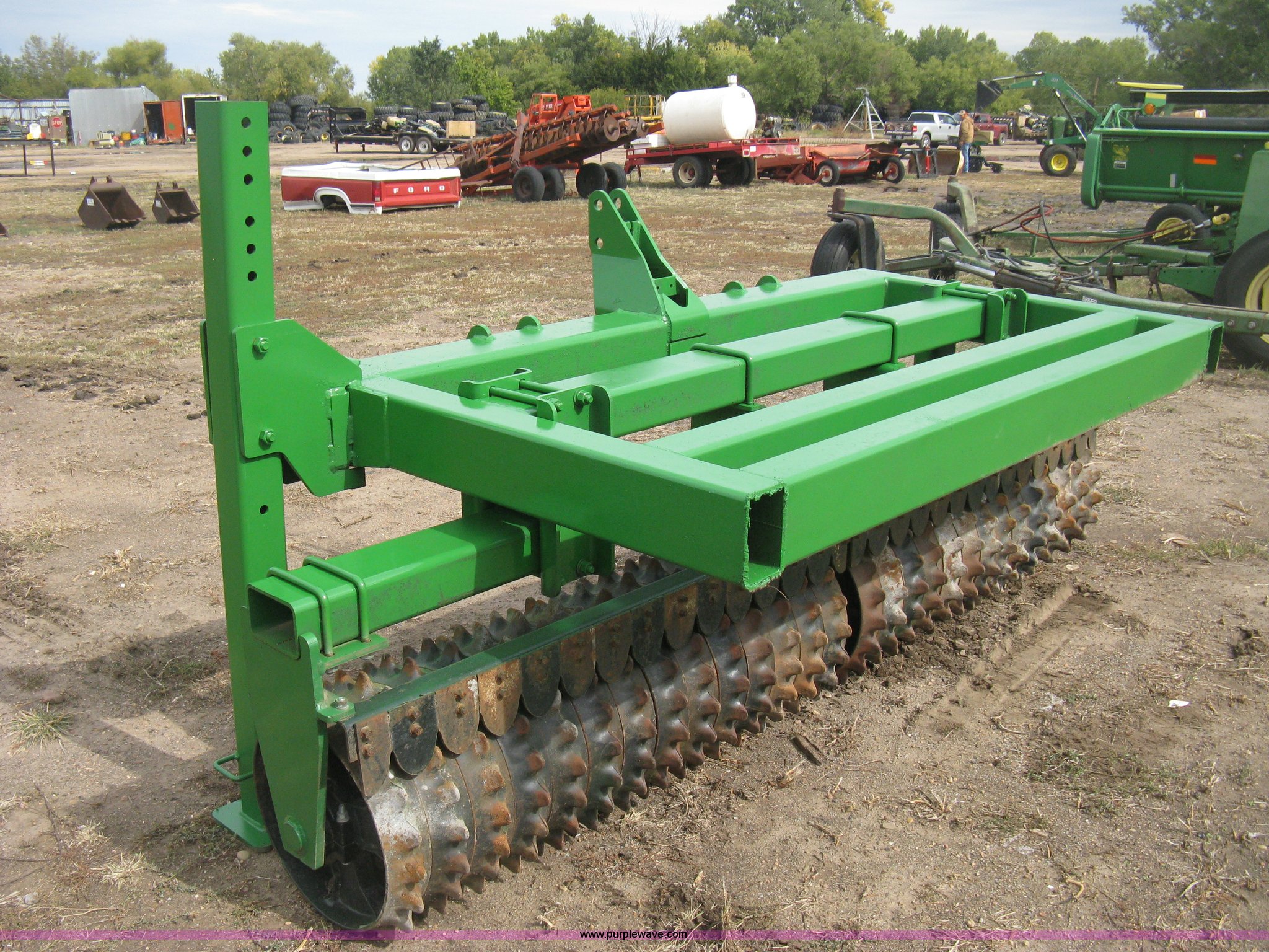 Three point roller packer in Kinsley, KS | Item H6252 sold | Purple Wave