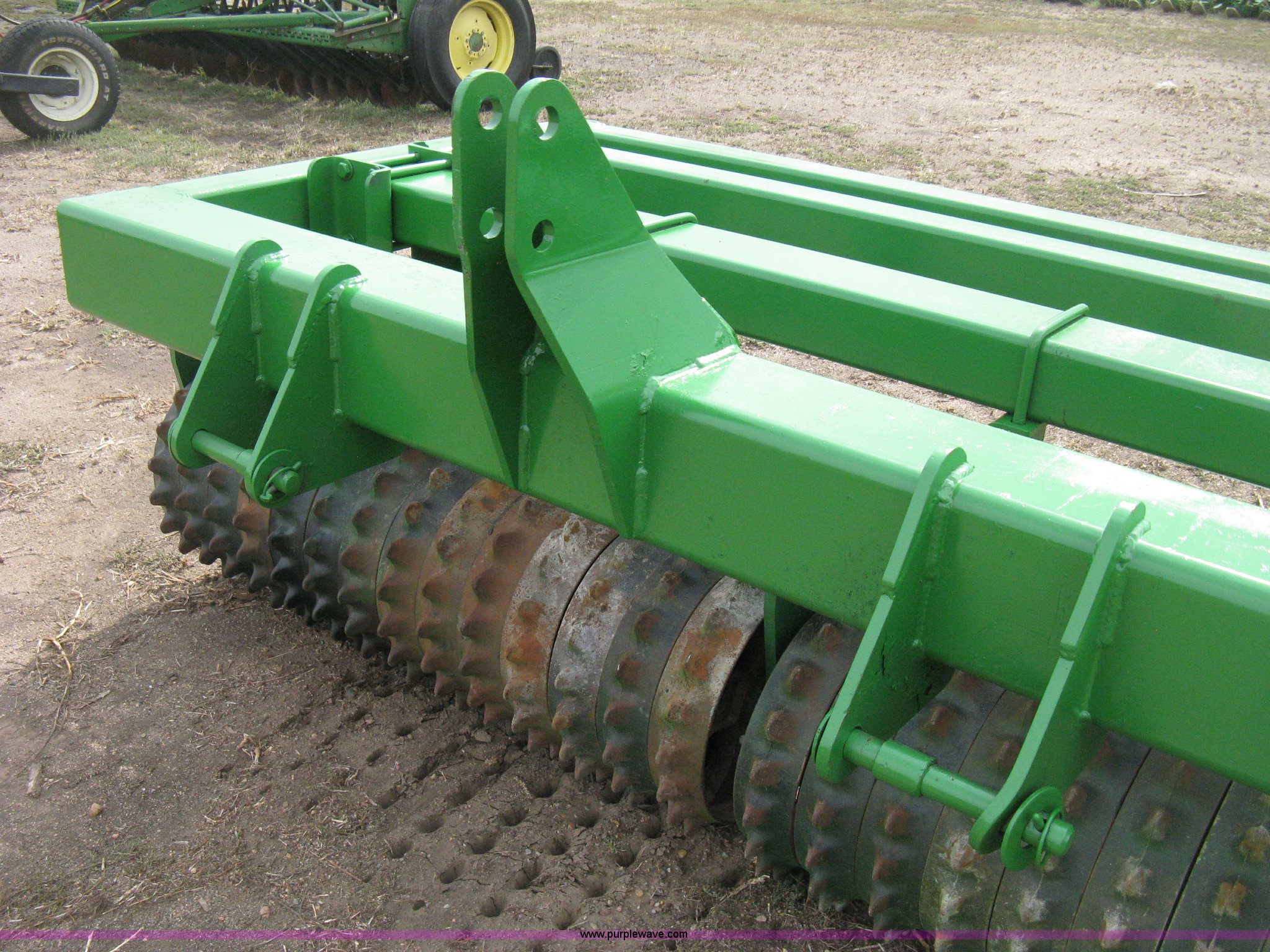 Three point roller packer in Kinsley, KS | Item H6252 sold | Purple Wave