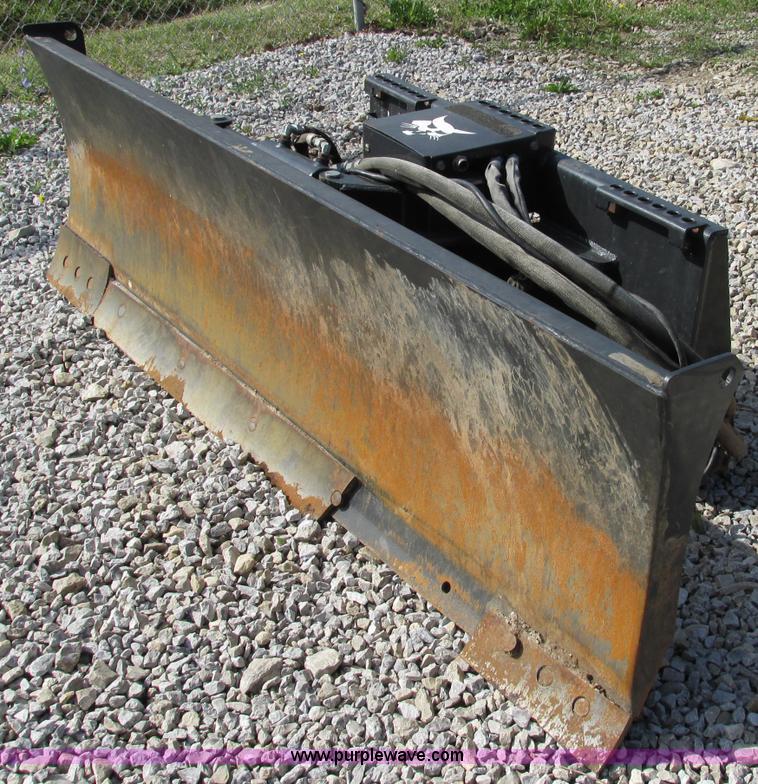 2009 Bobcat 80 skid steer dozer blade in Blue Springs, MO | Item F5287 ...