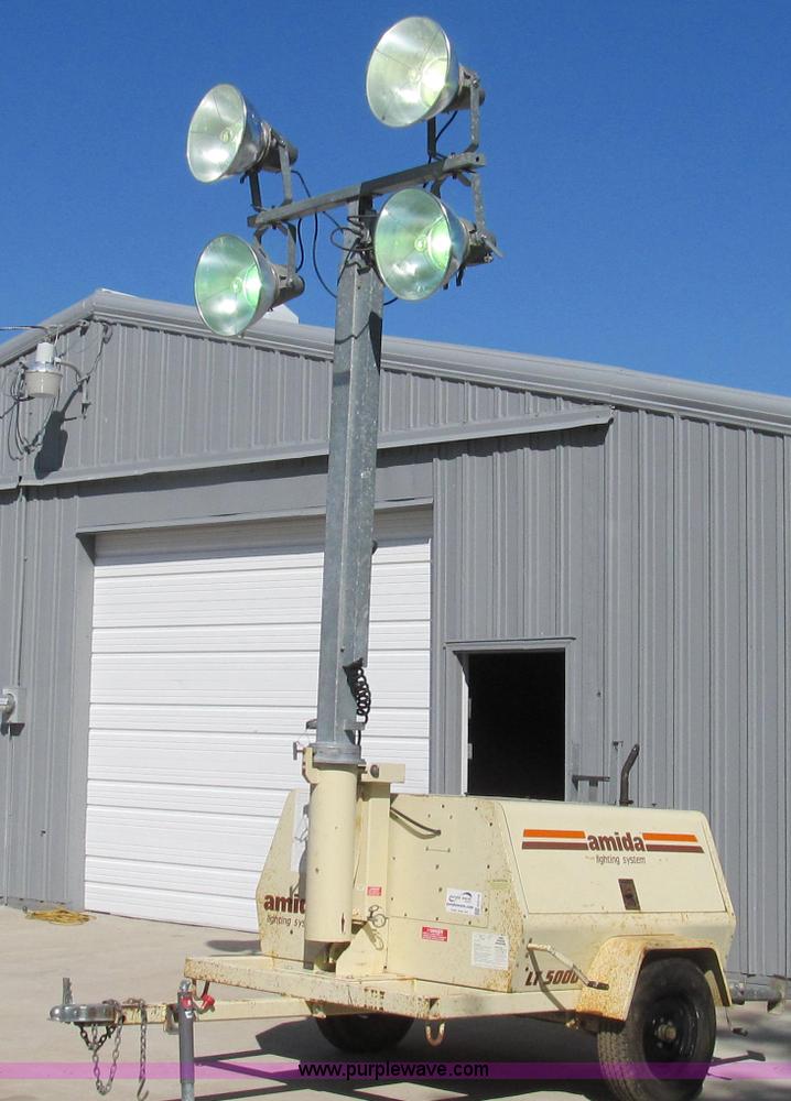 Amida LT5000 light tower in Brookfield, MO | Item G2119 sold | Purple Wave