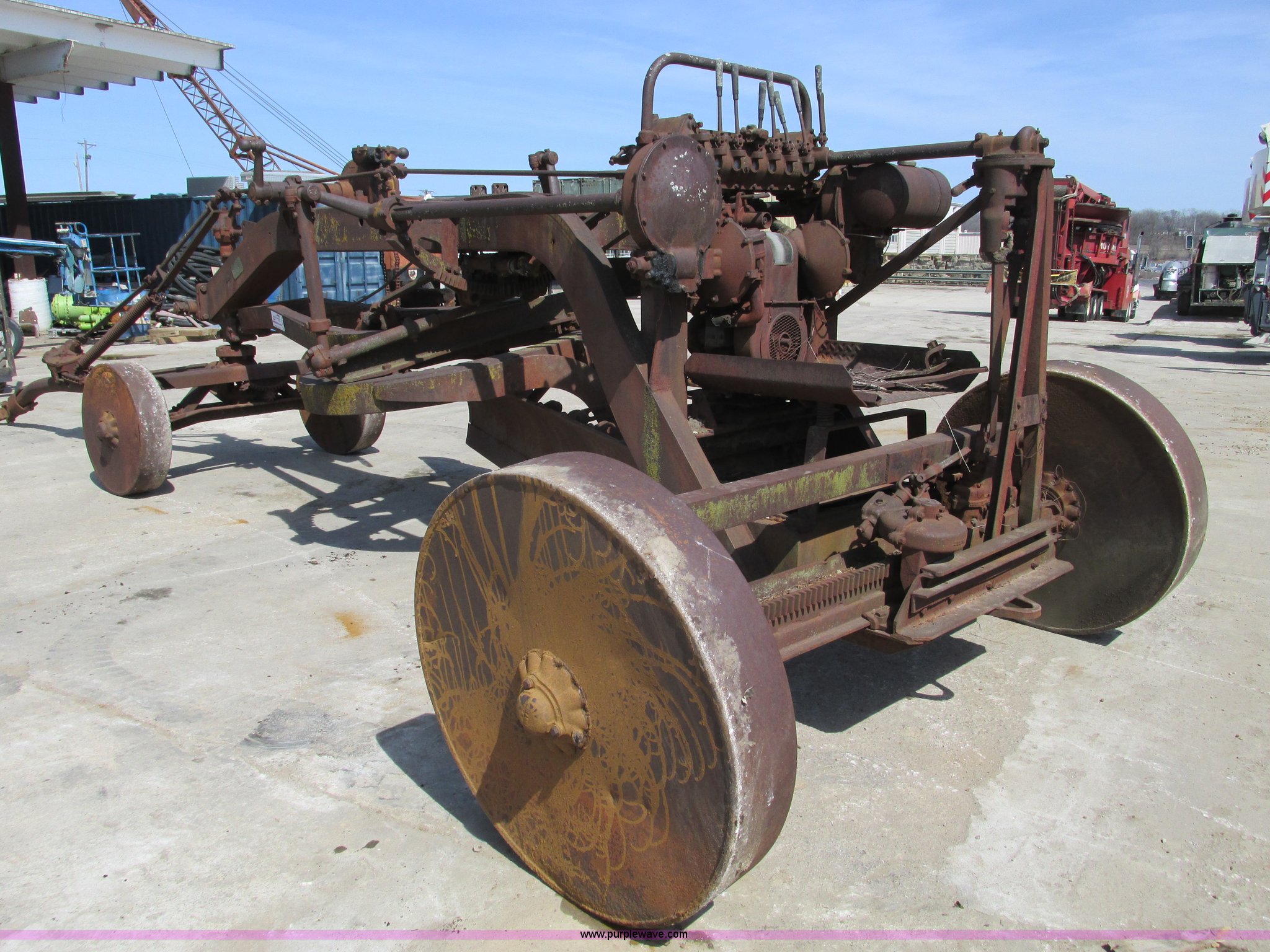 Caterpillar 66 pull behind grader in Liberty, MO | Item B5800 sold ...