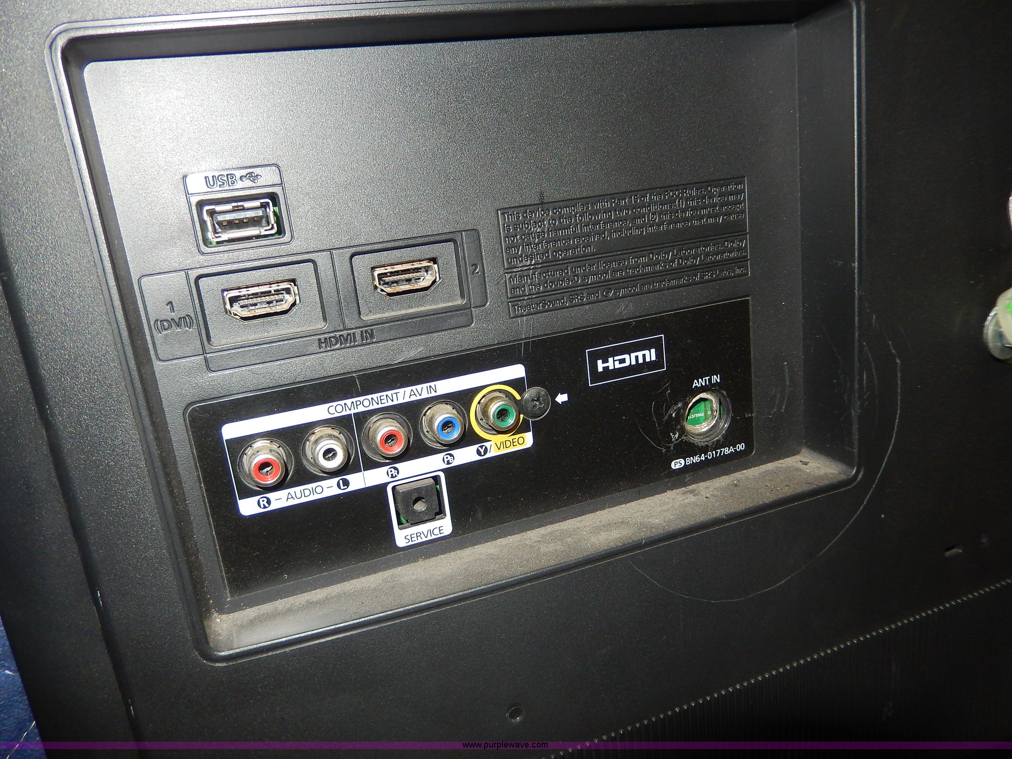 Samsung 32" flatscreen television in Manhattan, KS | Item AT9417 sold ...