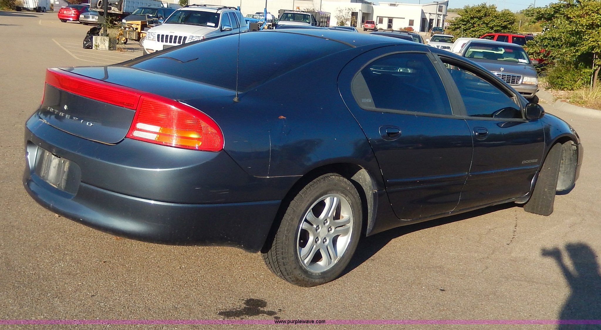 2000 Dodge Intrepid ES in Manhattan, KS | Item H9603 sold | Purple Wave