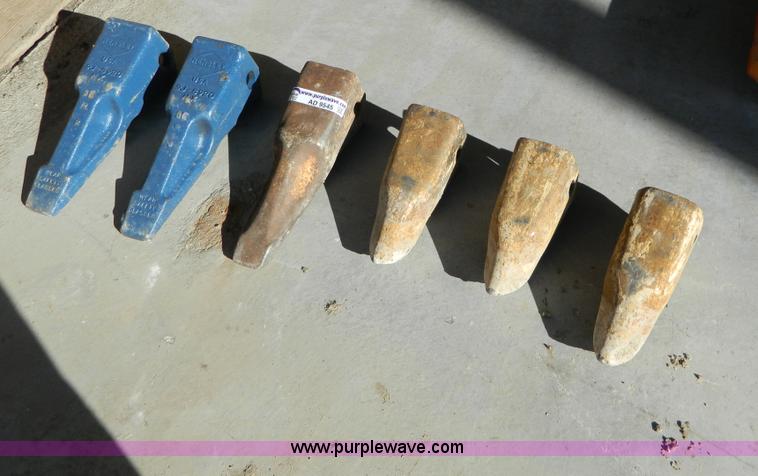 (6) Hensley D7G dozer ripper teeth in Hays, KS | Item AD9545 sold ...