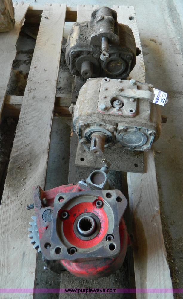 (2) PTO reverser boxes in Hays, KS | Item AD9555 sold | Purple Wave