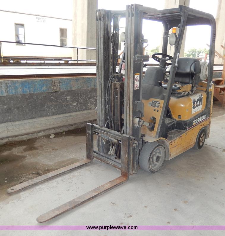 2003 Caterpillar GC15K forklift in Broken Arrow, OK | Item AA9656 sold ...