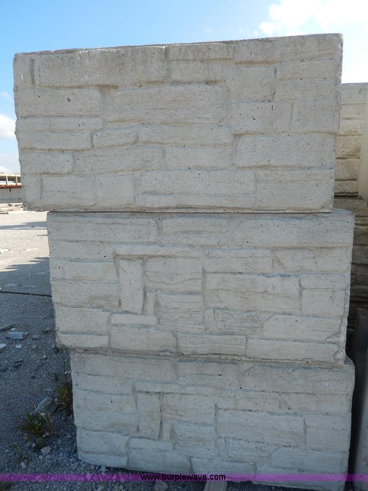 (34) decorative concrete ledge stone middle blocks in Broken Arrow, OK ...