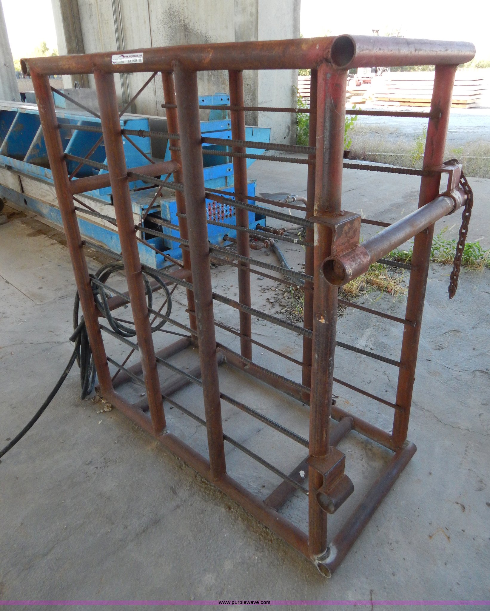 Split rim tire mounting cage in Broken Arrow, OK | Item AA9558 sold ...