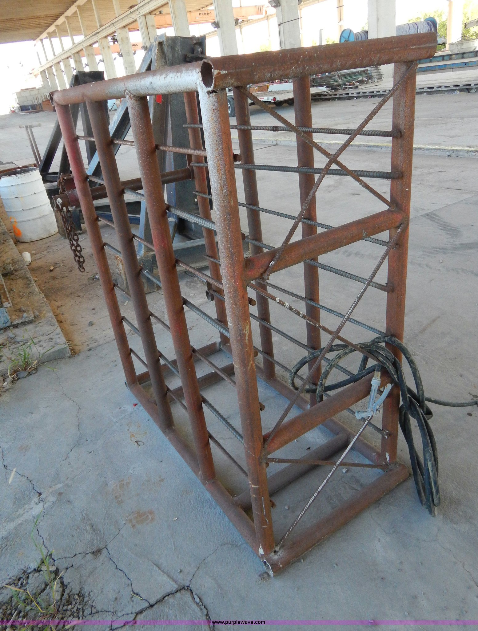 Split rim tire mounting cage in Broken Arrow, OK | Item AA9558 sold ...