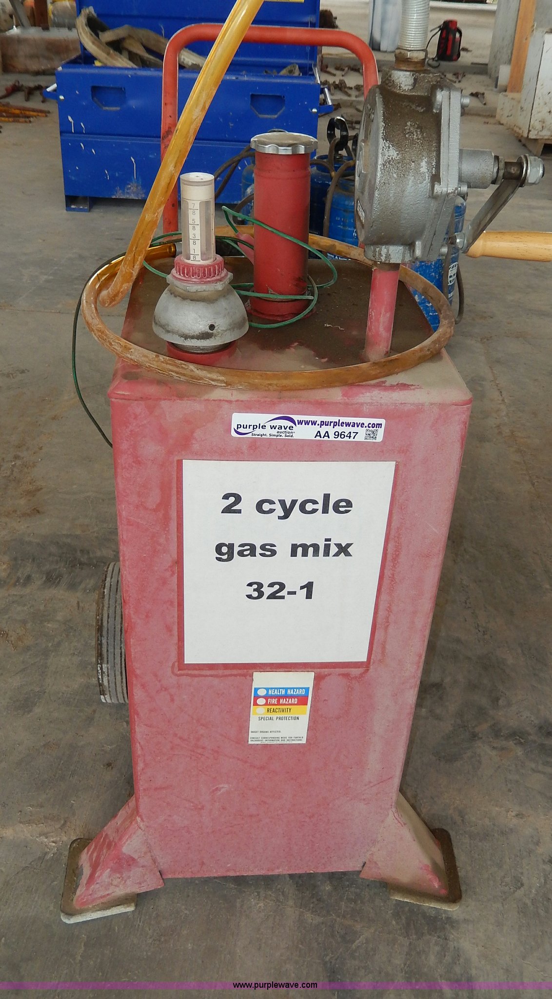 Two cycle gas mix tank with pump in Broken Arrow, OK | Item AA9647 sold ...