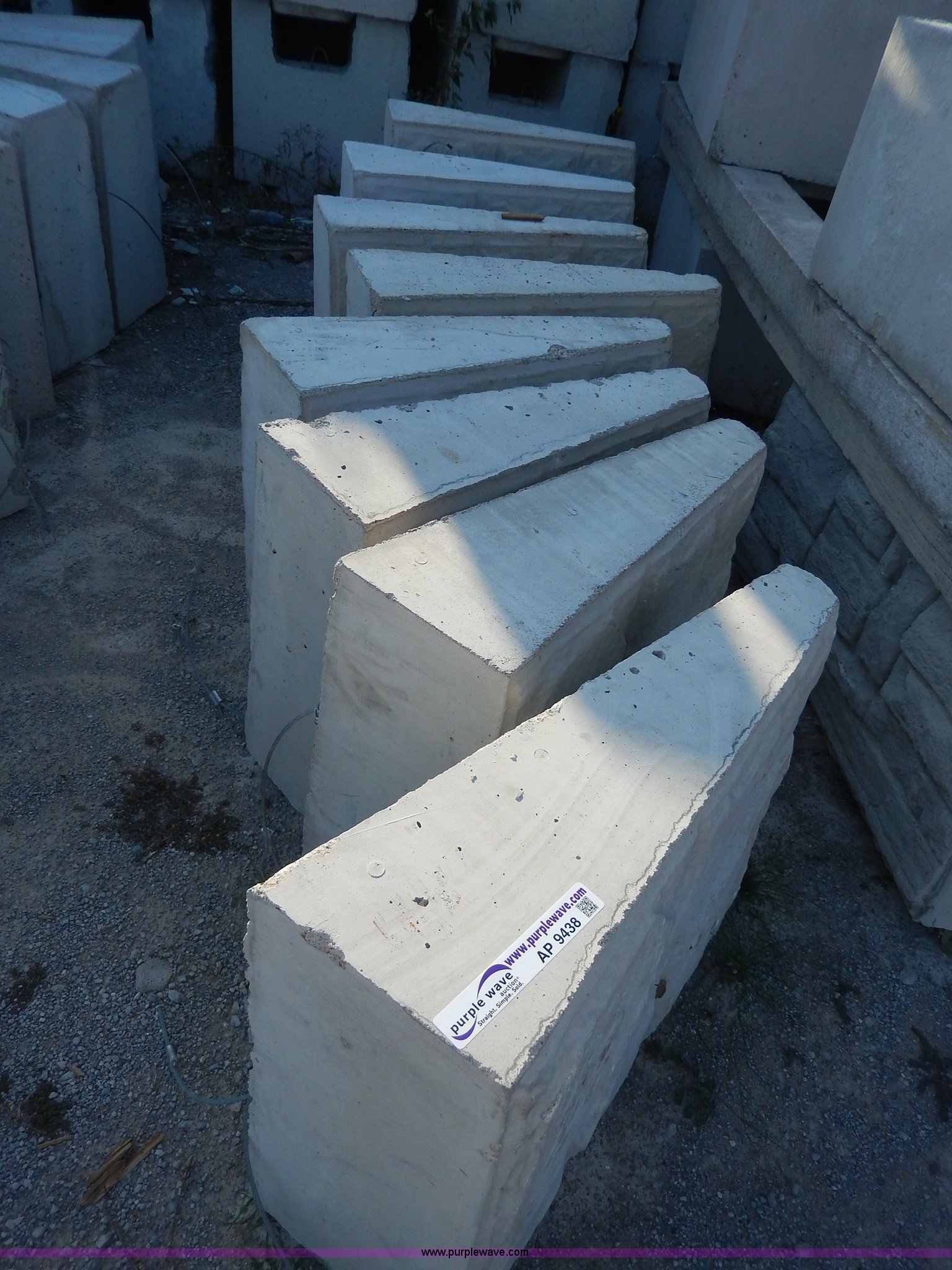 (17) decorative concrete field stone end caps in Broken Arrow, OK ...