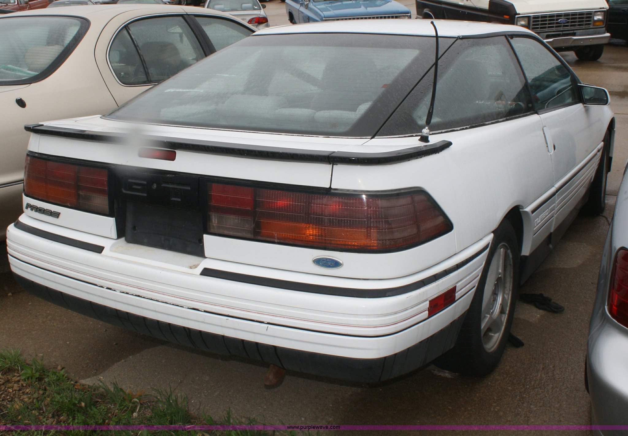 1989 Ford Probe GT in Manhattan, KS | Item C4437 sold | Purple Wave