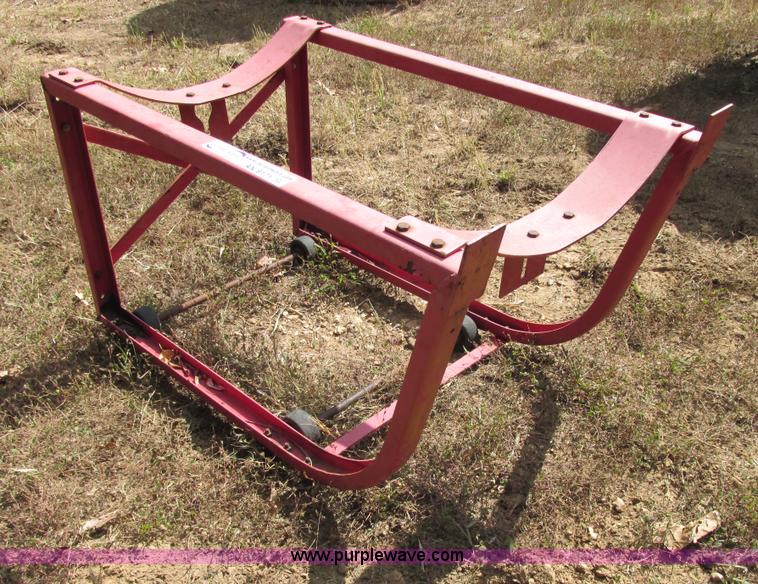 55 gallon drum stand in Villa Ridge, MO | Item AN9171 sold | Purple Wave