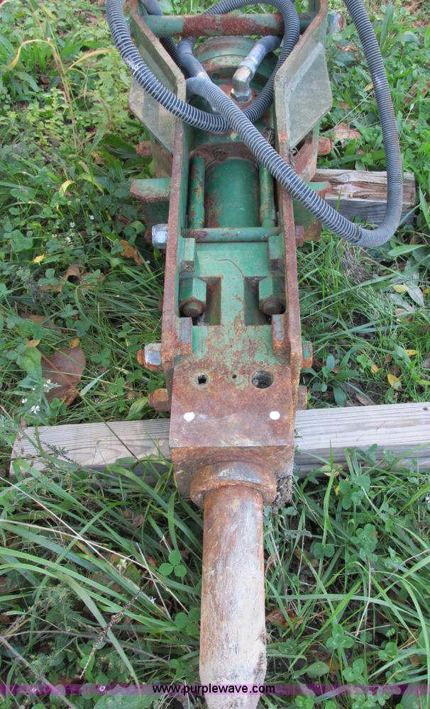 Rock Ram hydraulic hammer in Villa Ridge, MO | Item E7417 sold | Purple ...
