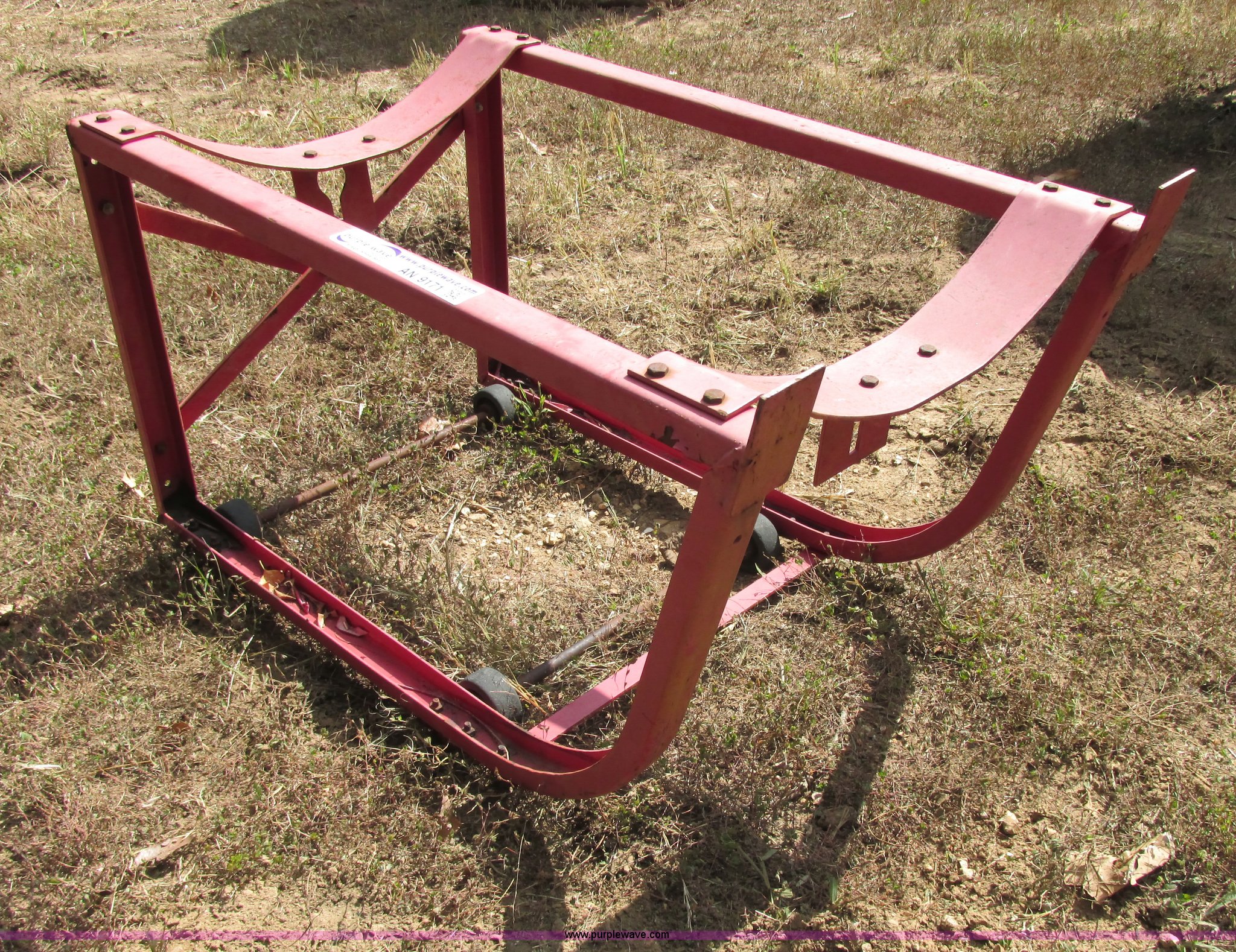 55 gallon drum stand in Villa Ridge, MO | Item AN9171 sold | Purple Wave