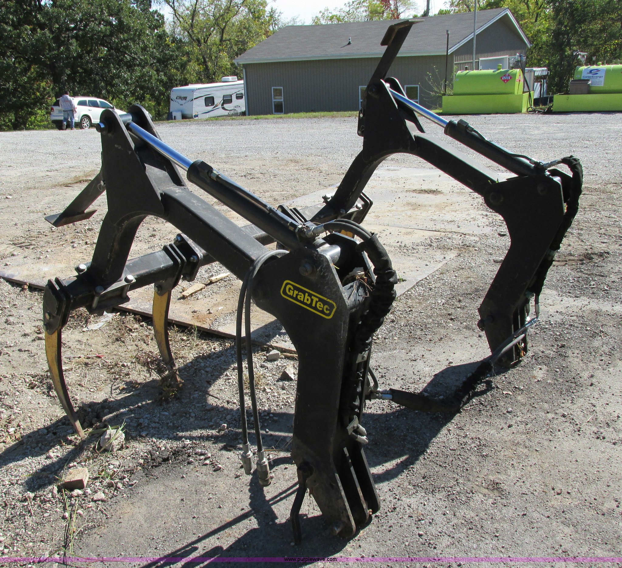 Grab-Tec GB77 backhoe grapple attachment in Raytown, MO | Item F5354 ...