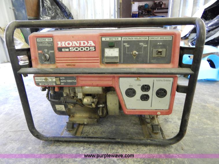 Honda EM 5000S generator in Willow Springs, MO | Item B5976 sold ...