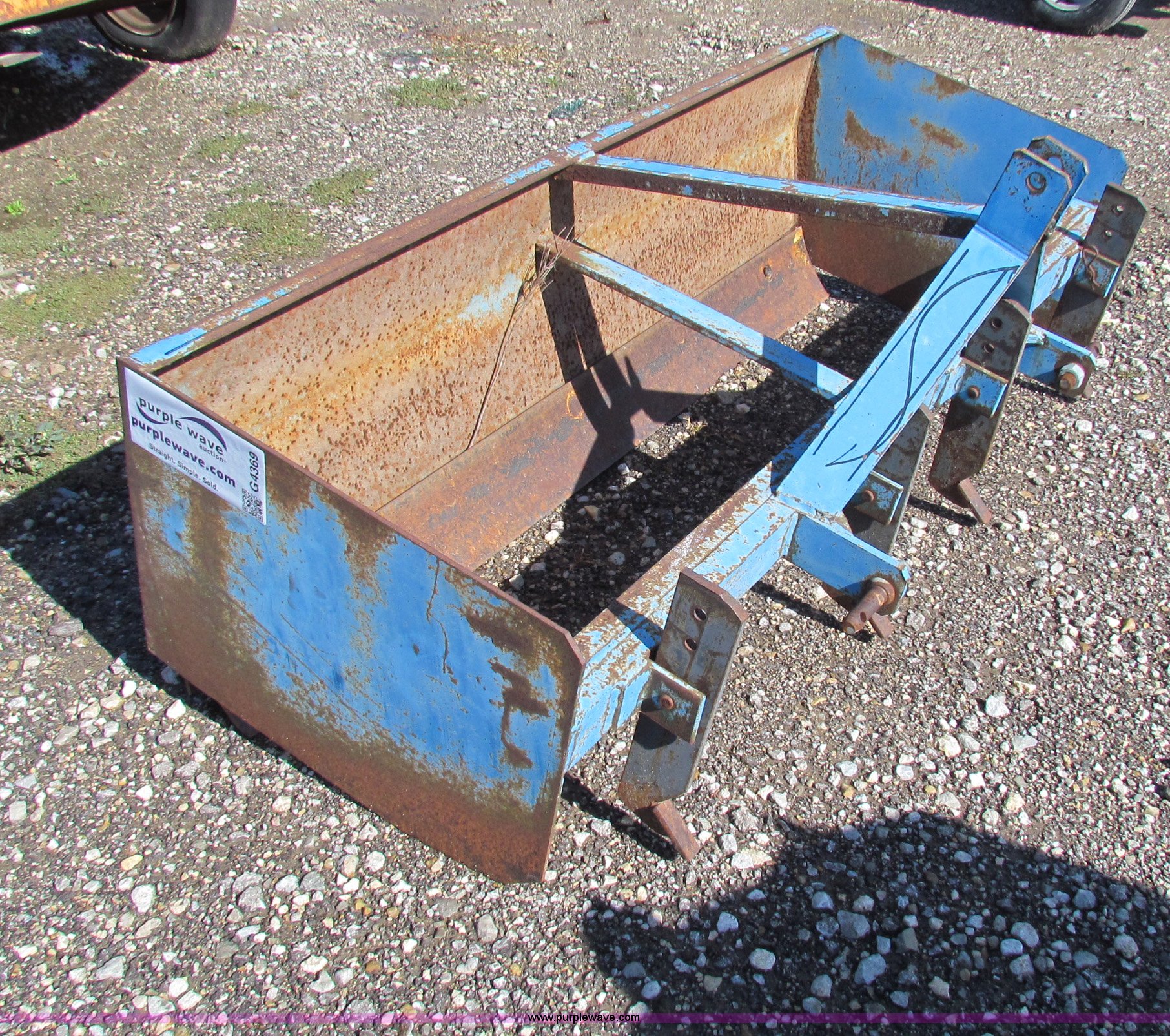 60" box blade in Emporia, KS | Item G4369 sold | Purple Wave