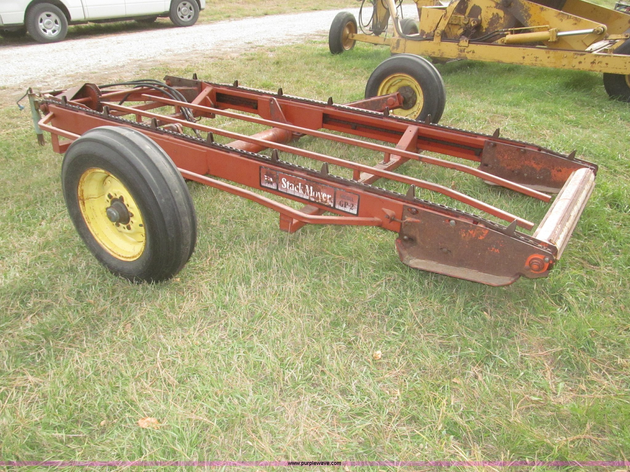 Stack Mover GP-2 hydraulic hay trailer in Eagle, NE | Item F7170 sold ...