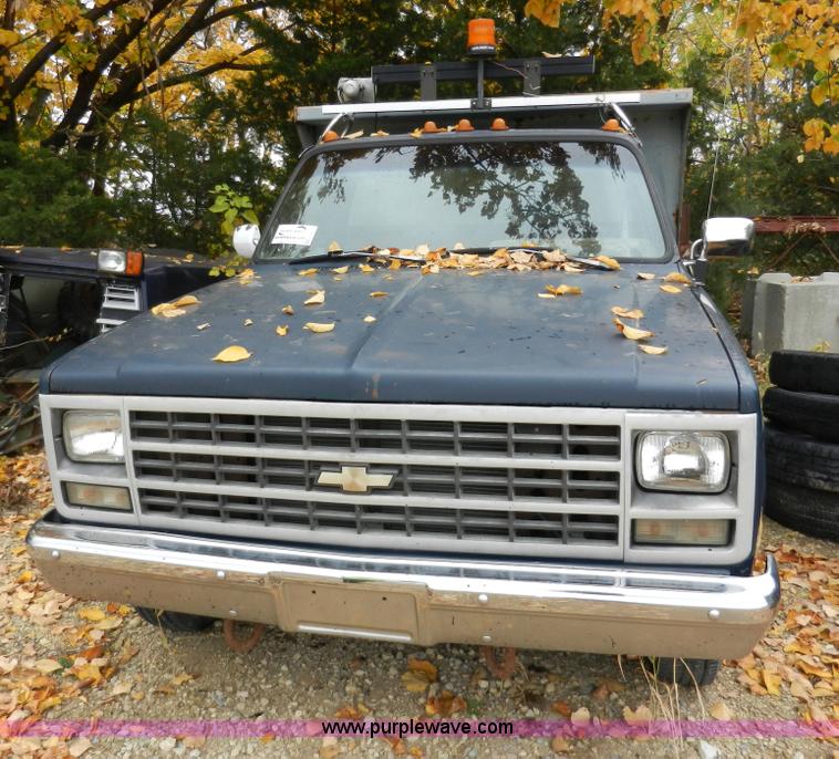 1989 Chevrolet R3500 dump bed pickup truck in Junction City, KS | Item ...