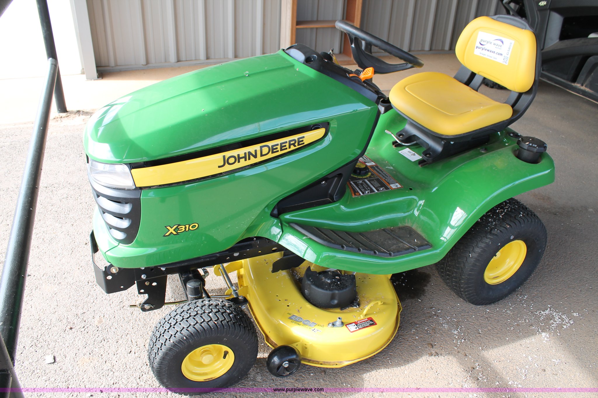 John Deere x310 lawn mower in Hobart, OK | Item G5859 sold | Purple Wave