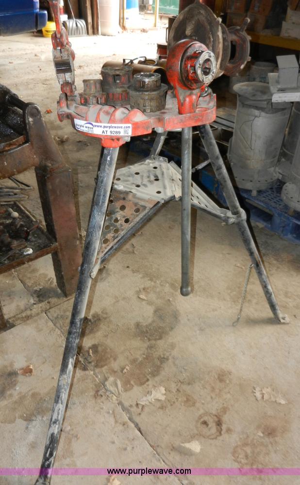 Ridgid 500 threading machine with pipe vise in Kansas City, KS | Item ...