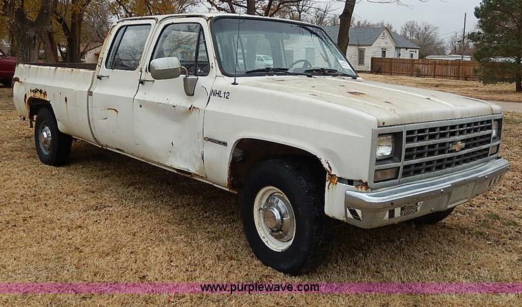 1989 Chevrolet R3500 Crew Cab pickup truck in South Hutchinson, KS ...