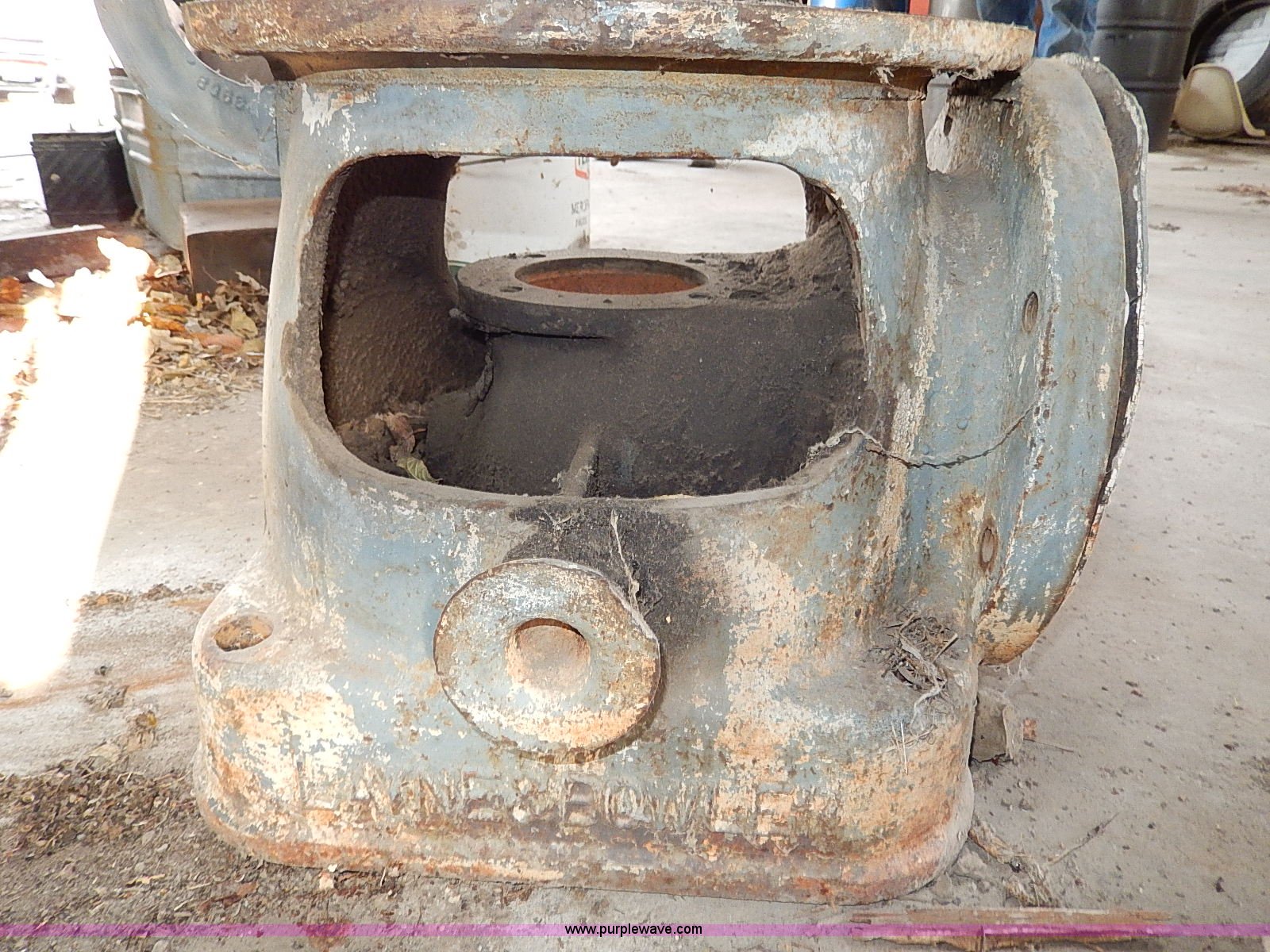 Layne & Bowler pump irrigation well head in Rossville, KS | Item AP9815 ...