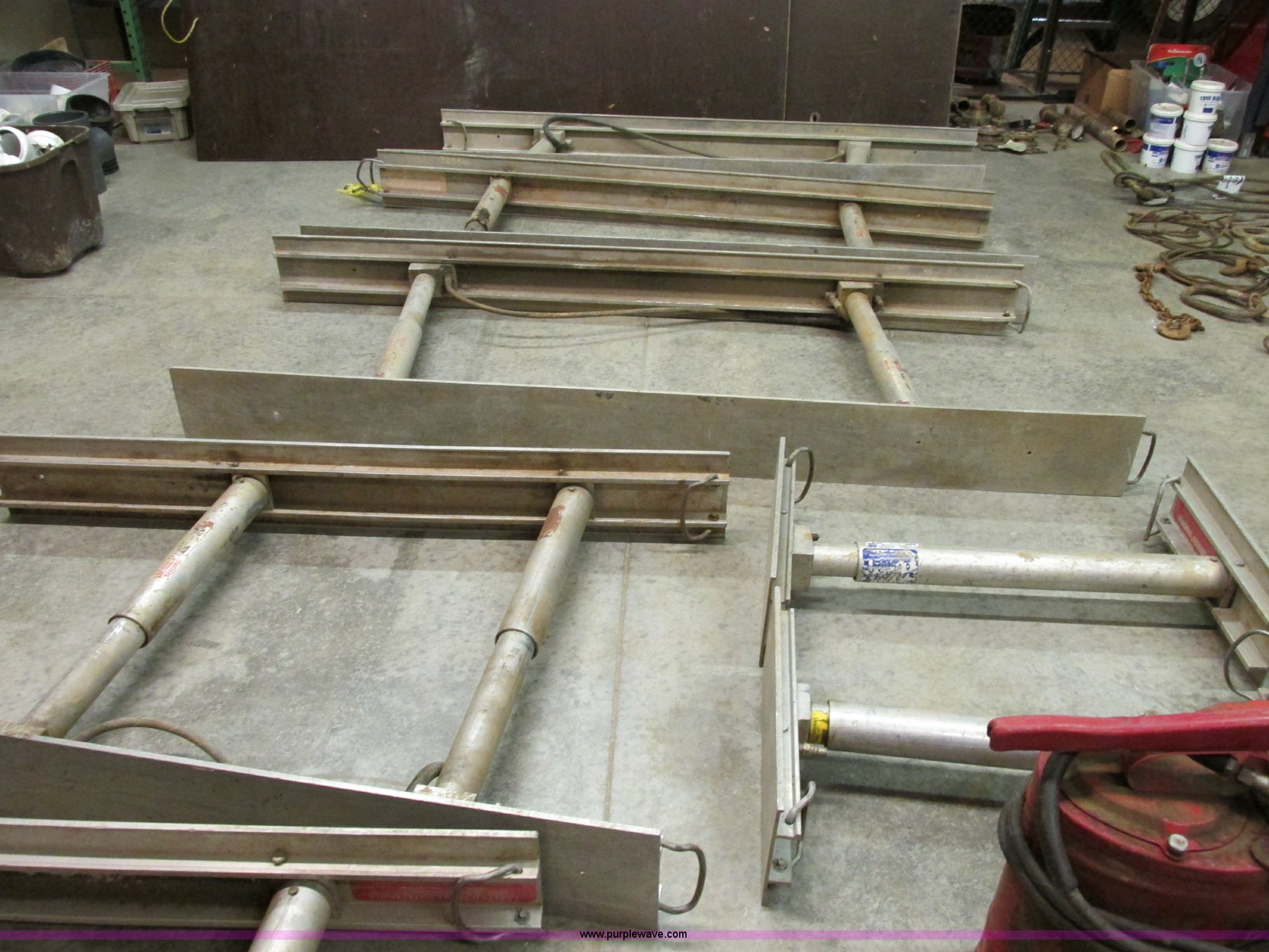 Speed Shore complete hydraulic adjustable aluminum shoring system in ...