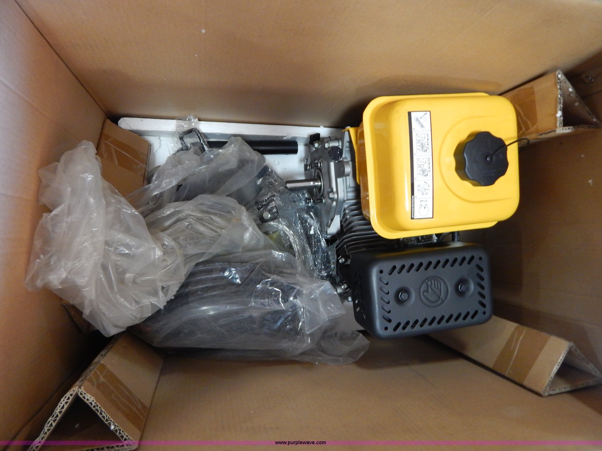 (2) Apollo AMG 3000 pressure washers in Farmington, MO | Item AO9229 ...