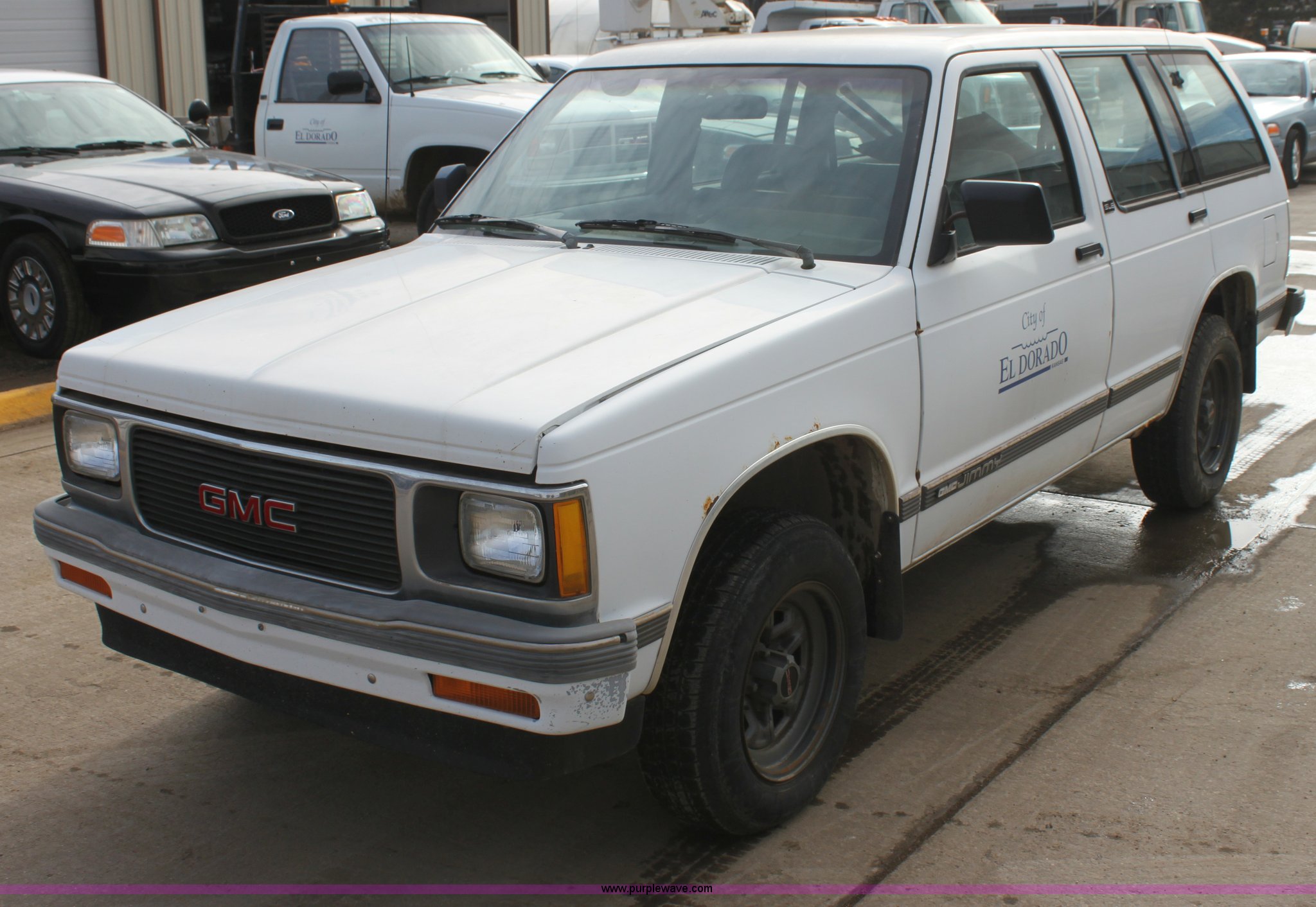 1992 GMC Jimmy SLE SUV in El Dorado, KS | Item G4492 sold | Purple Wave