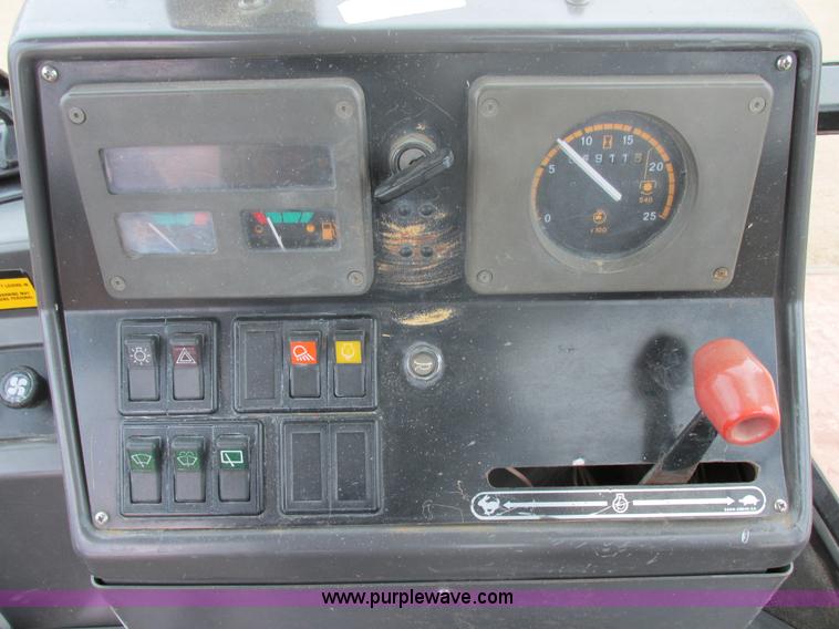 Ford 555D backhoe in Scotland, SD | Item E5272 sold | Purple Wave