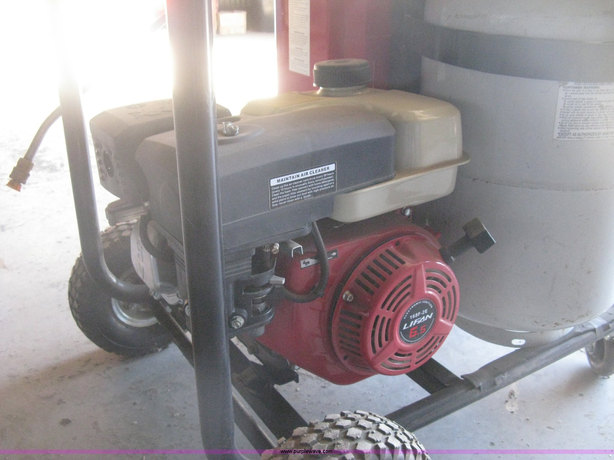 Multi-power MPHPW 3000LF propane fired high pressure washer in ...