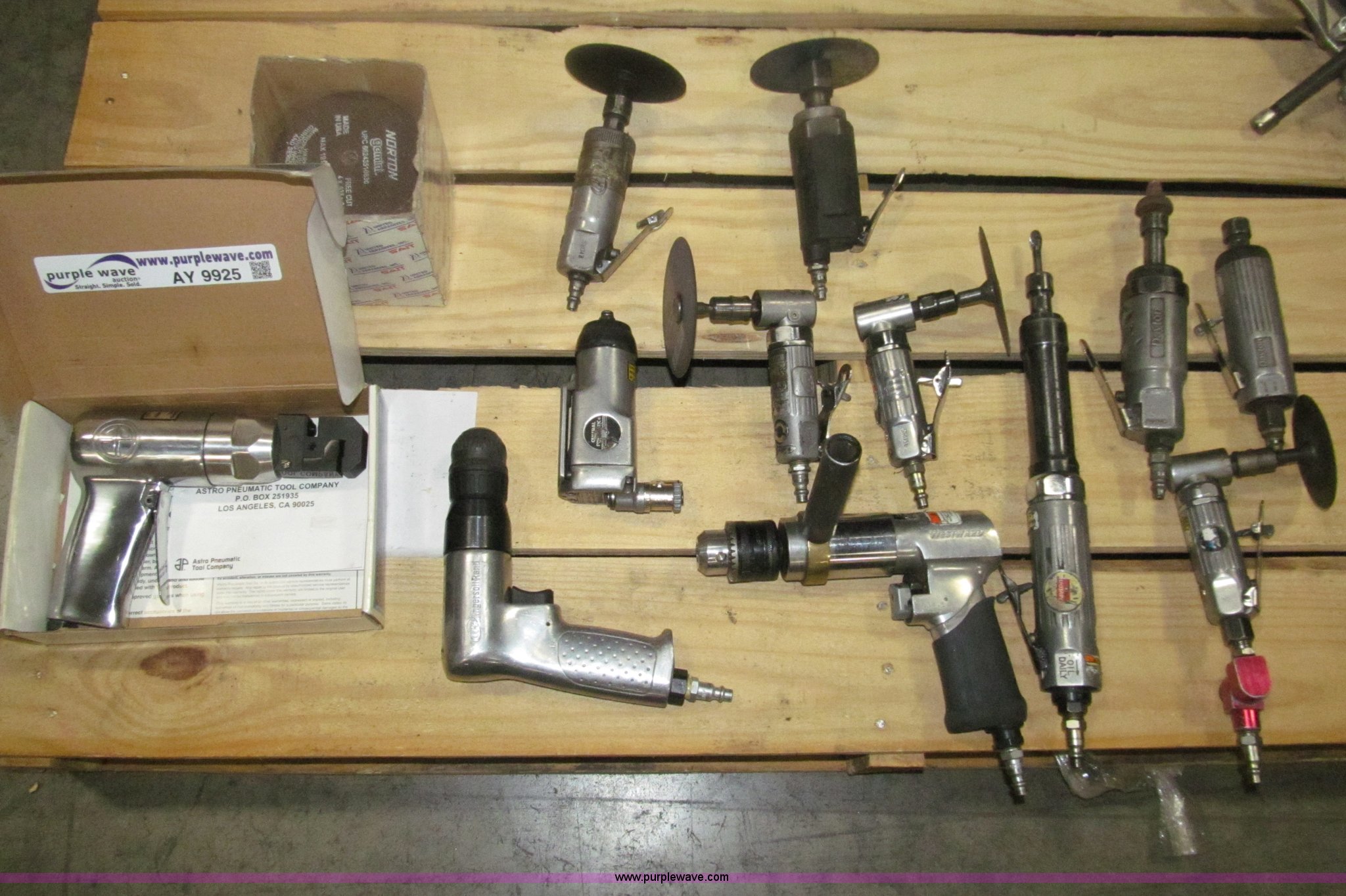 Assorted pneumatic hand tools in Park City, KS | Item AY9925 sold ...