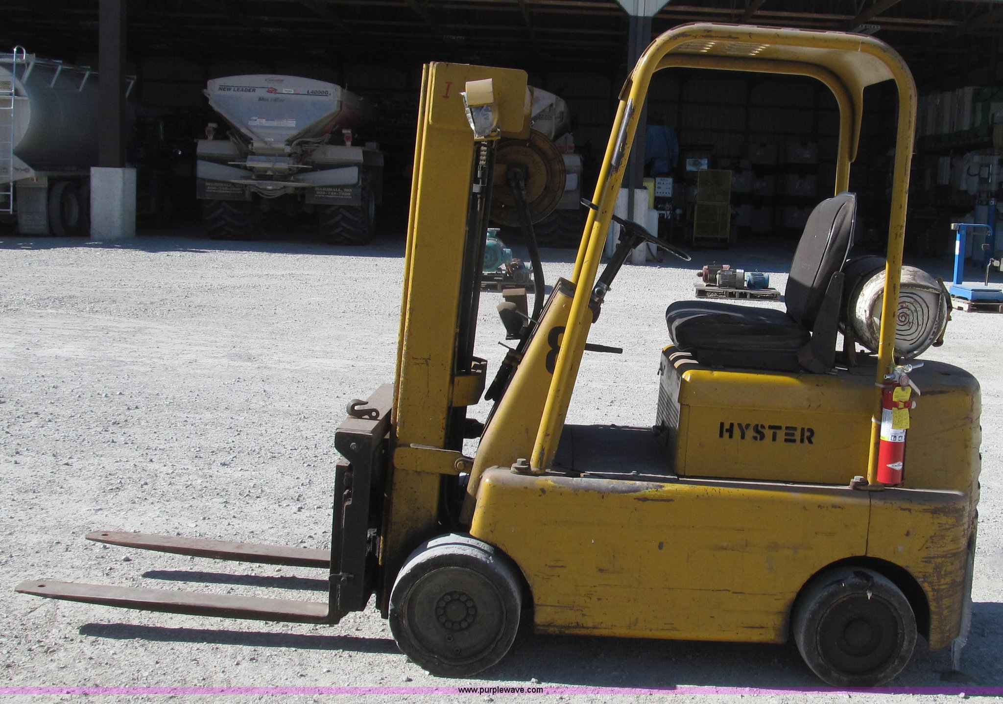Hyster 194A forklift in Mexico, MO | Item G2233 sold | Purple Wave