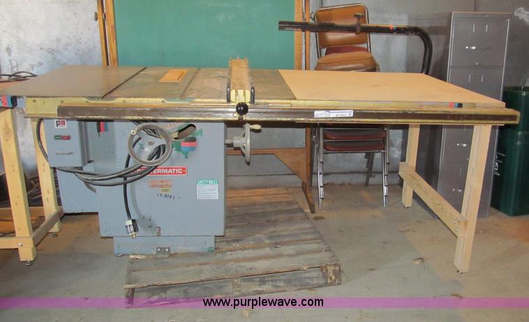 Powermatic 68 table saw in Hutchinson, KS | Item AR9022 sold | Purple Wave
