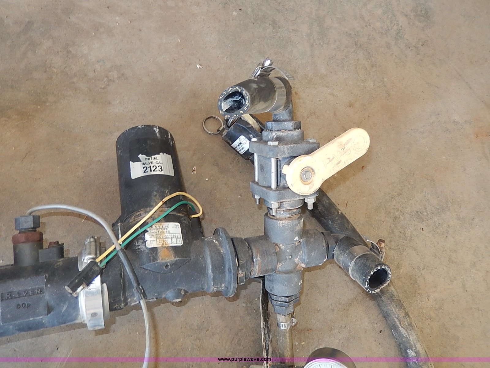 Raven sprayer control unit in Great Bend, KS | Item AP9008 sold ...