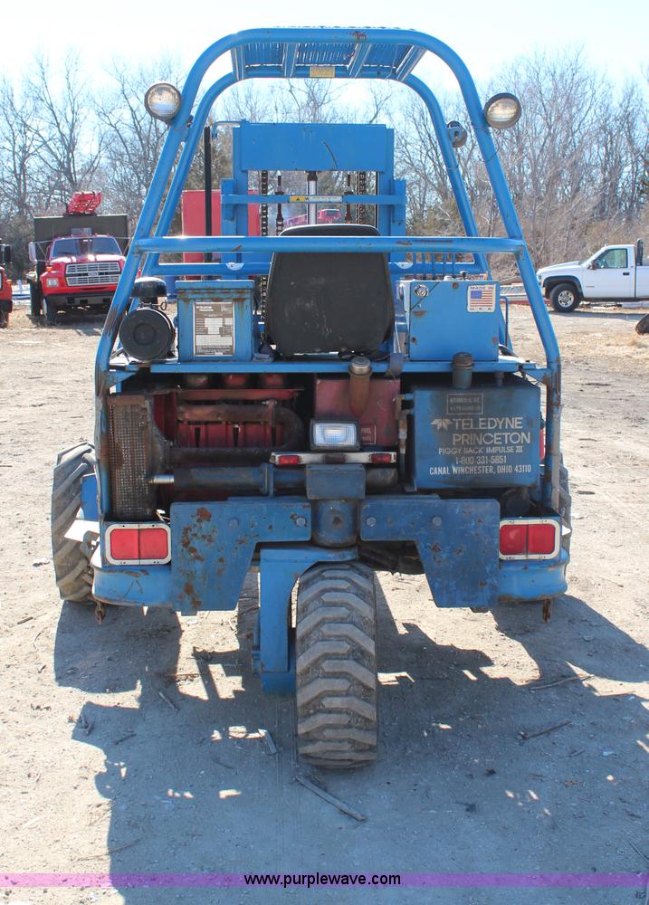 1993 Teledyne Princeton D5000 forklift | Item H7801 | 3-13-2014