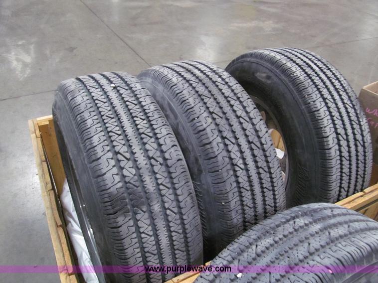 (4) Bridgestone V-Steel RIB 265 LT245/75R16 tires in Park City, KS ...