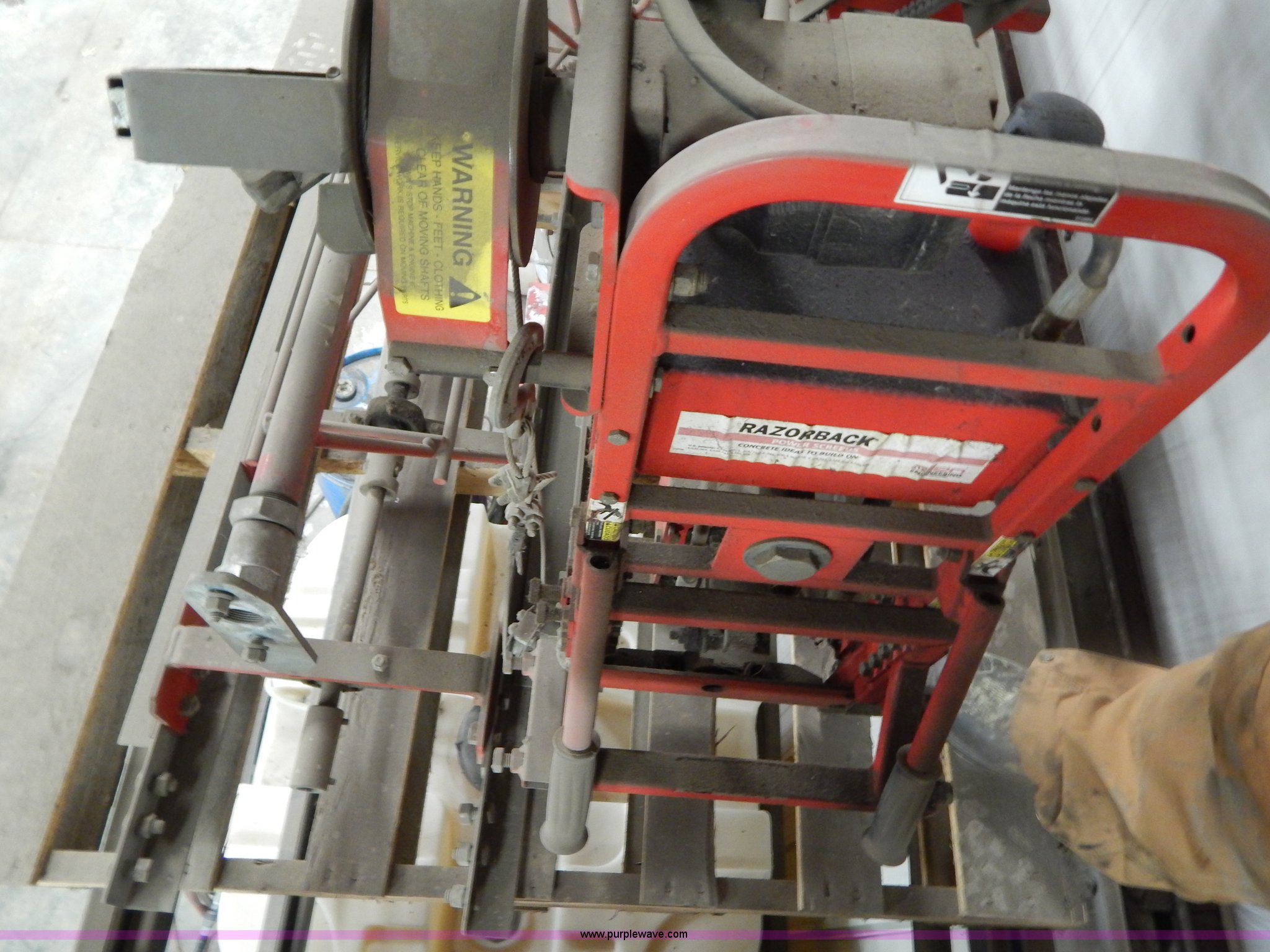 Allen Razorback 12HED concrete screed in Lawrence, KS | Item AM9442 ...