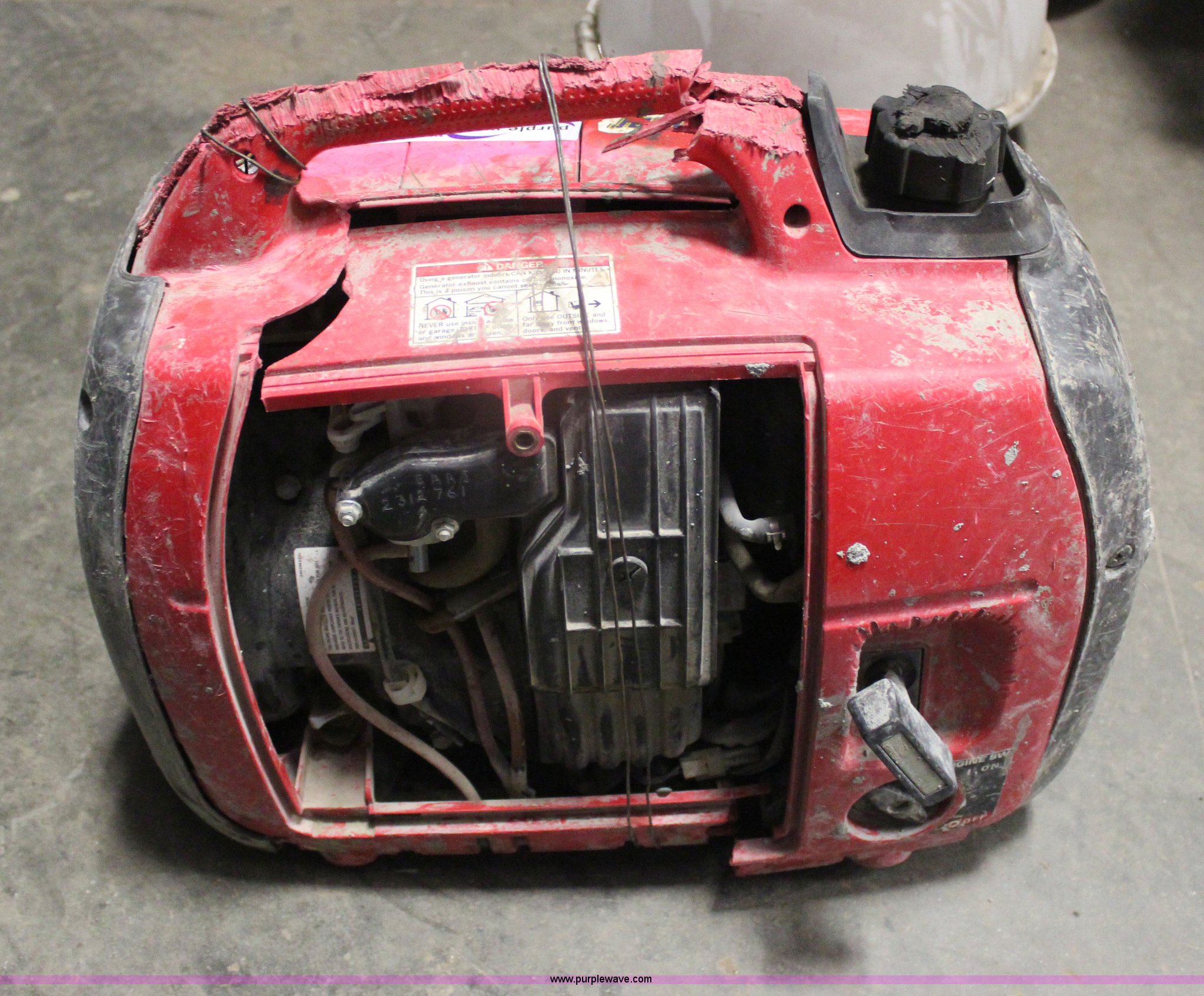 Honda 2000 generator in Lawrence, KS | Item AM9444 sold | Purple Wave