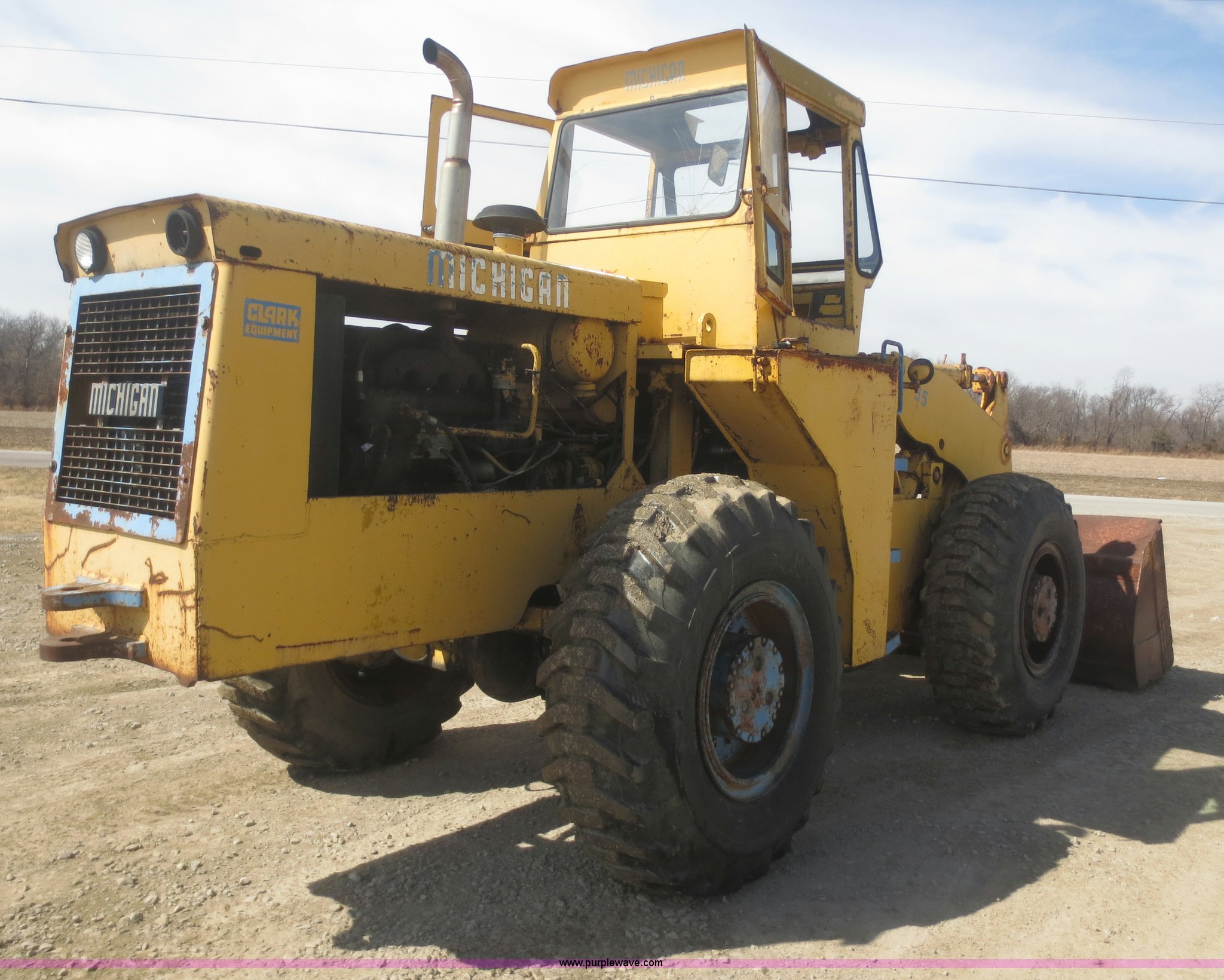 1970 Michigan 55 wheel loader in Frontenac, KS | Item F8206 sold ...