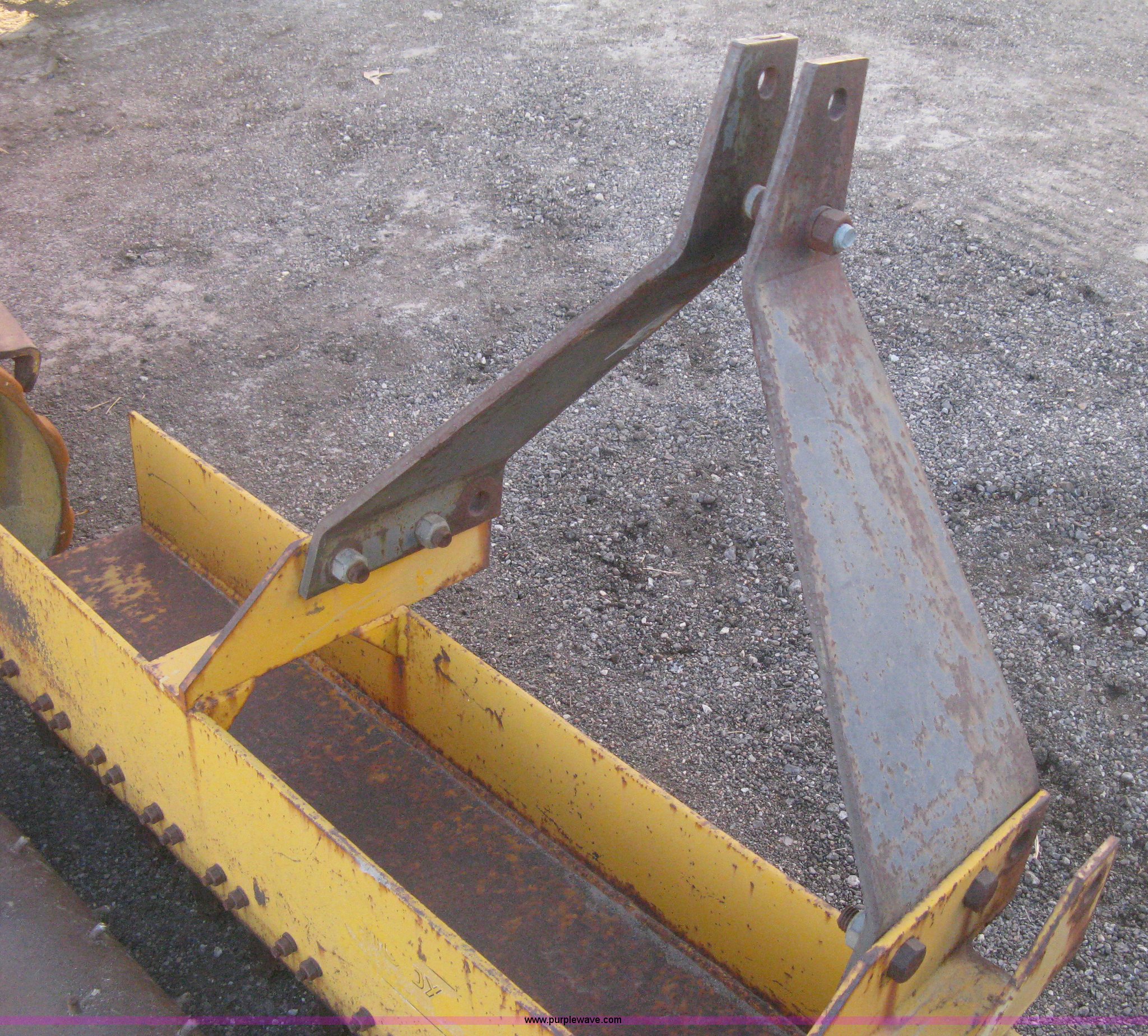 Three point land level in Wichita, KS | Item I5741 sold | Purple Wave