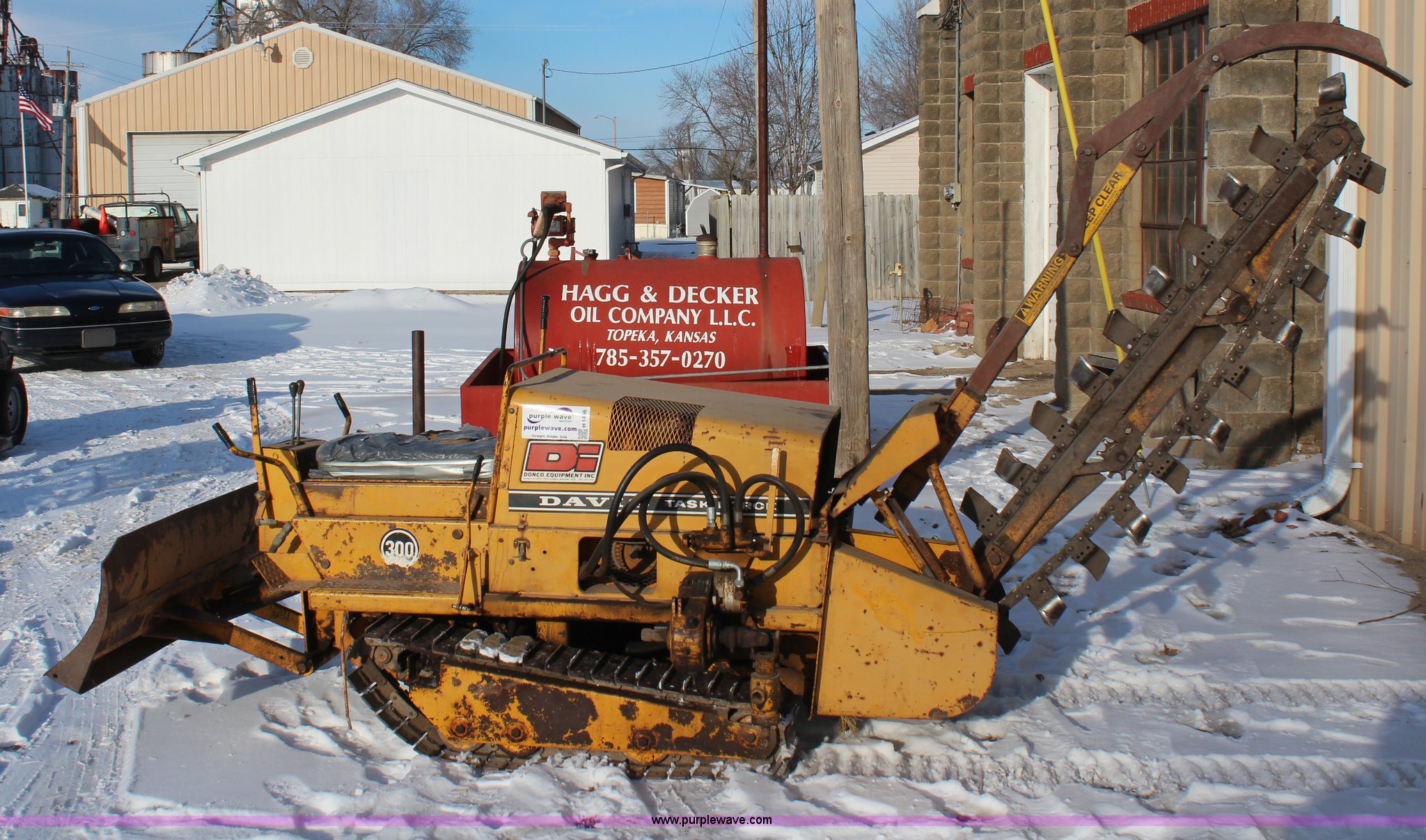 Davis Task Force 300 trencher in Perry, KS | Item H1456 sold | Purple Wave