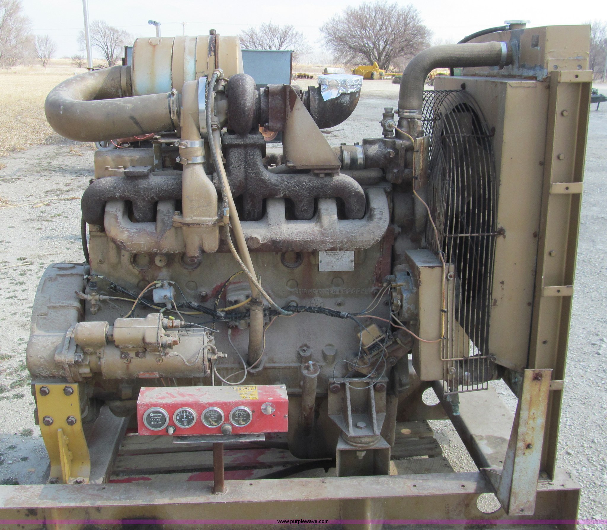 White D4800T inline six cylinder diesel engine in Downs, KS | Item ...