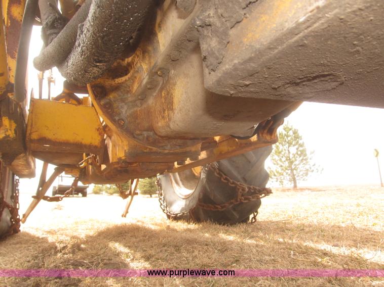 1966 Massey-Ferguson Work Bull MF204 industrial tractor with loader in ...
