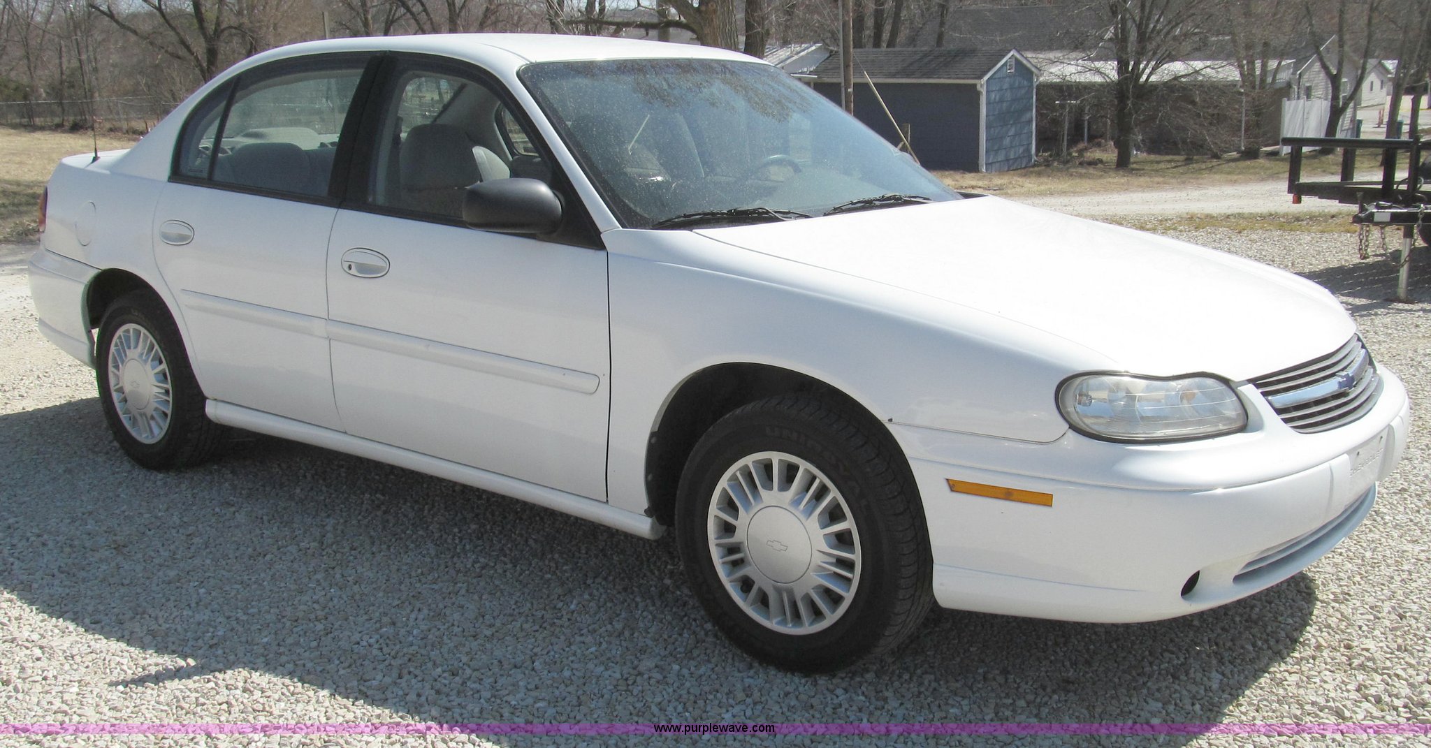 2000 Chevrolet Malibu in Jefferson City, MO | Item G2330 sold | Purple Wave