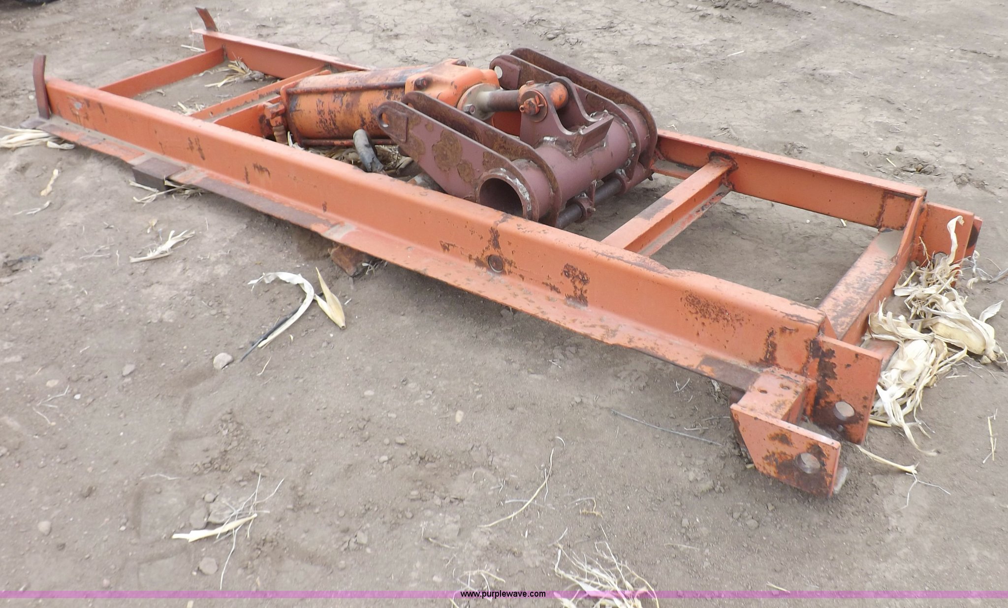 Garwood dump bed hoist in Deerfield, KS | Item H1984 sold | Purple Wave