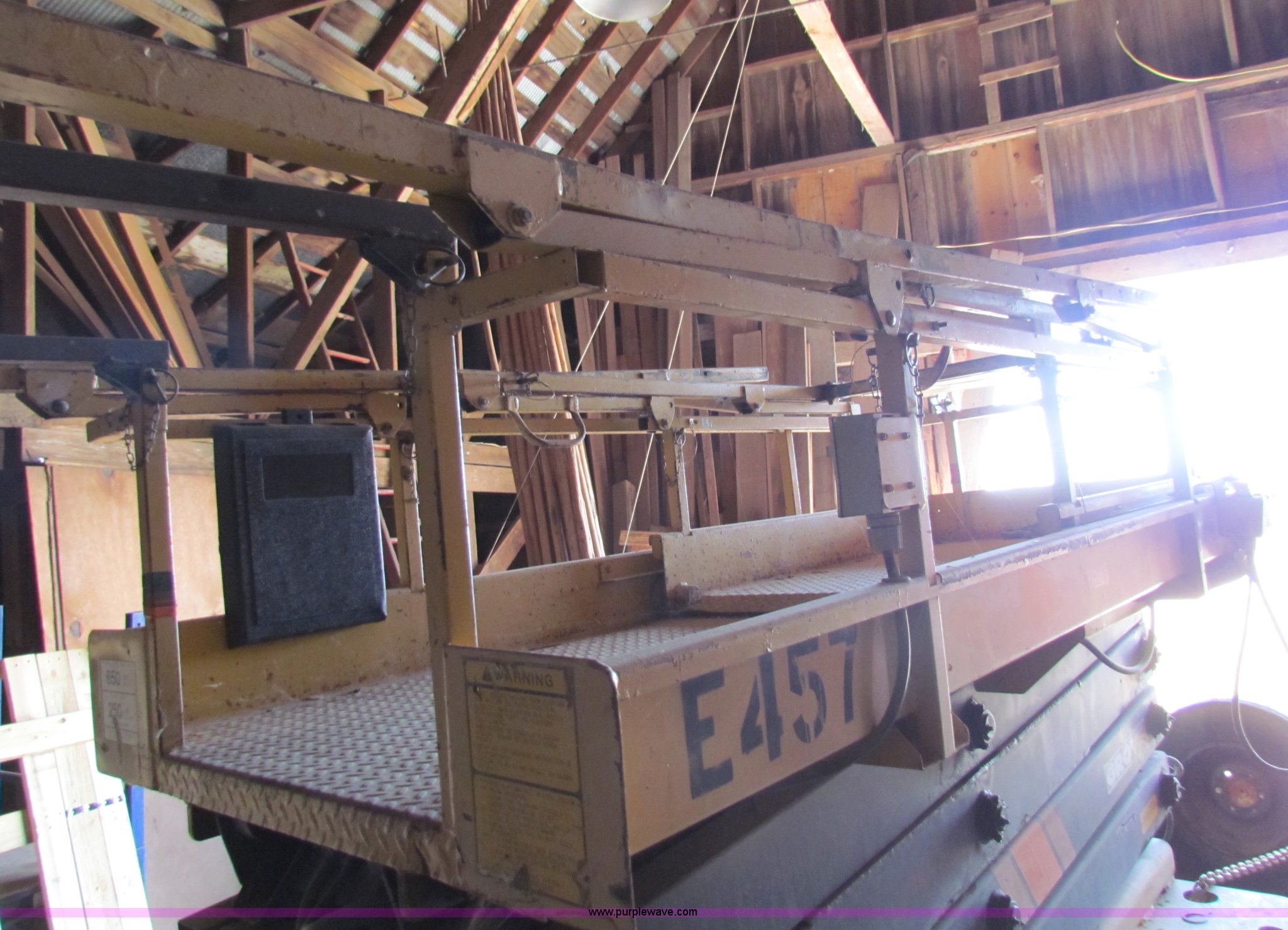 1991 Grove SM3146E electric scissor lift in Winfield, KS | Item AN9914 ...